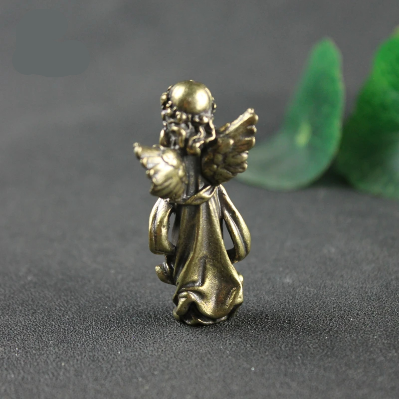 Statue de Cupidon Dieu de l'Amour • Statue design