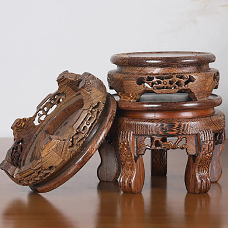 Socle statue circulaire en bois massif • Statue design