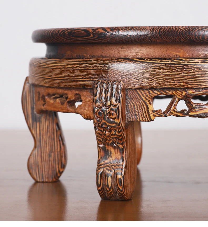 Socle statue circulaire en bois massif • Statue design