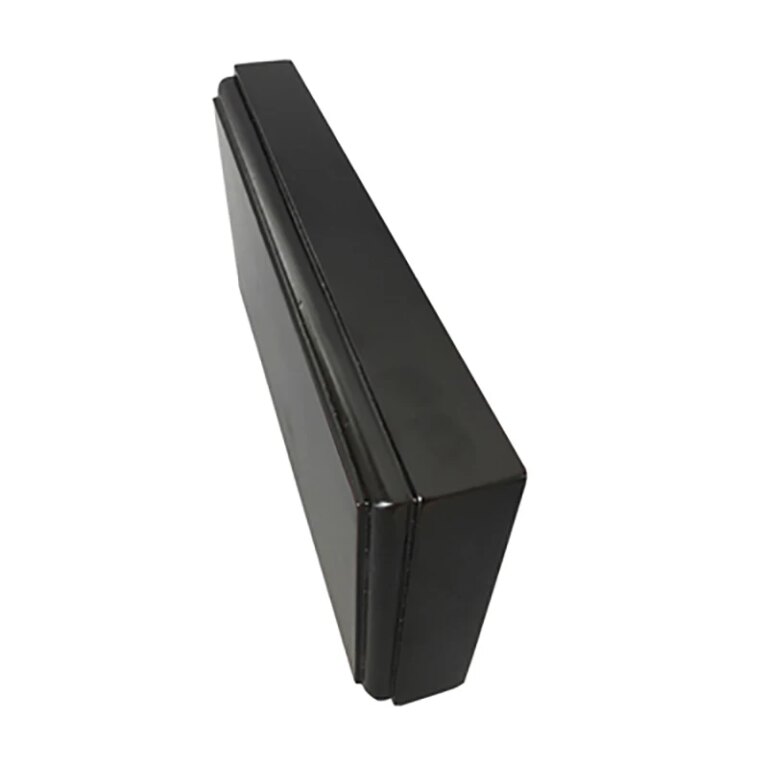Socle pour statue en bois massif • Statue design